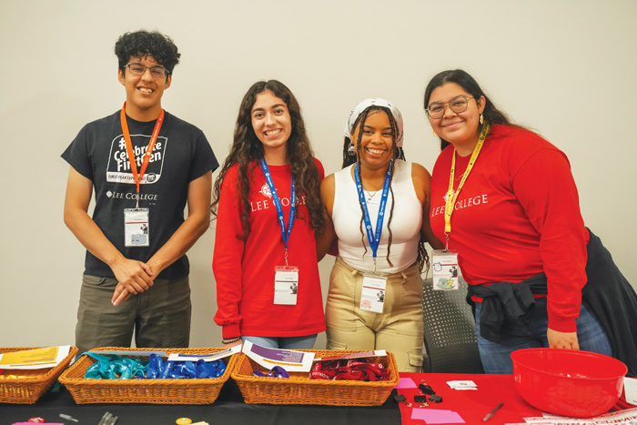 Peer Mentors | Lee College